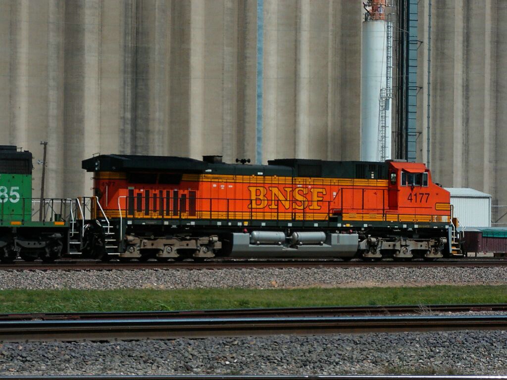 BNSF 4177